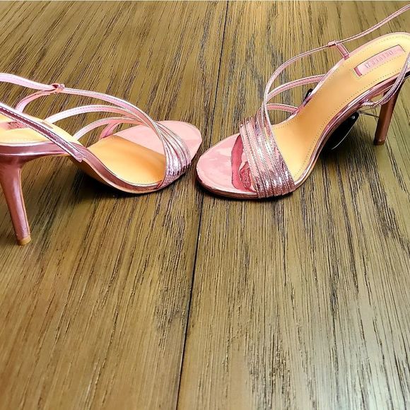 Forever 21 | Shoes | Metallic Pink Heels | Poshmark